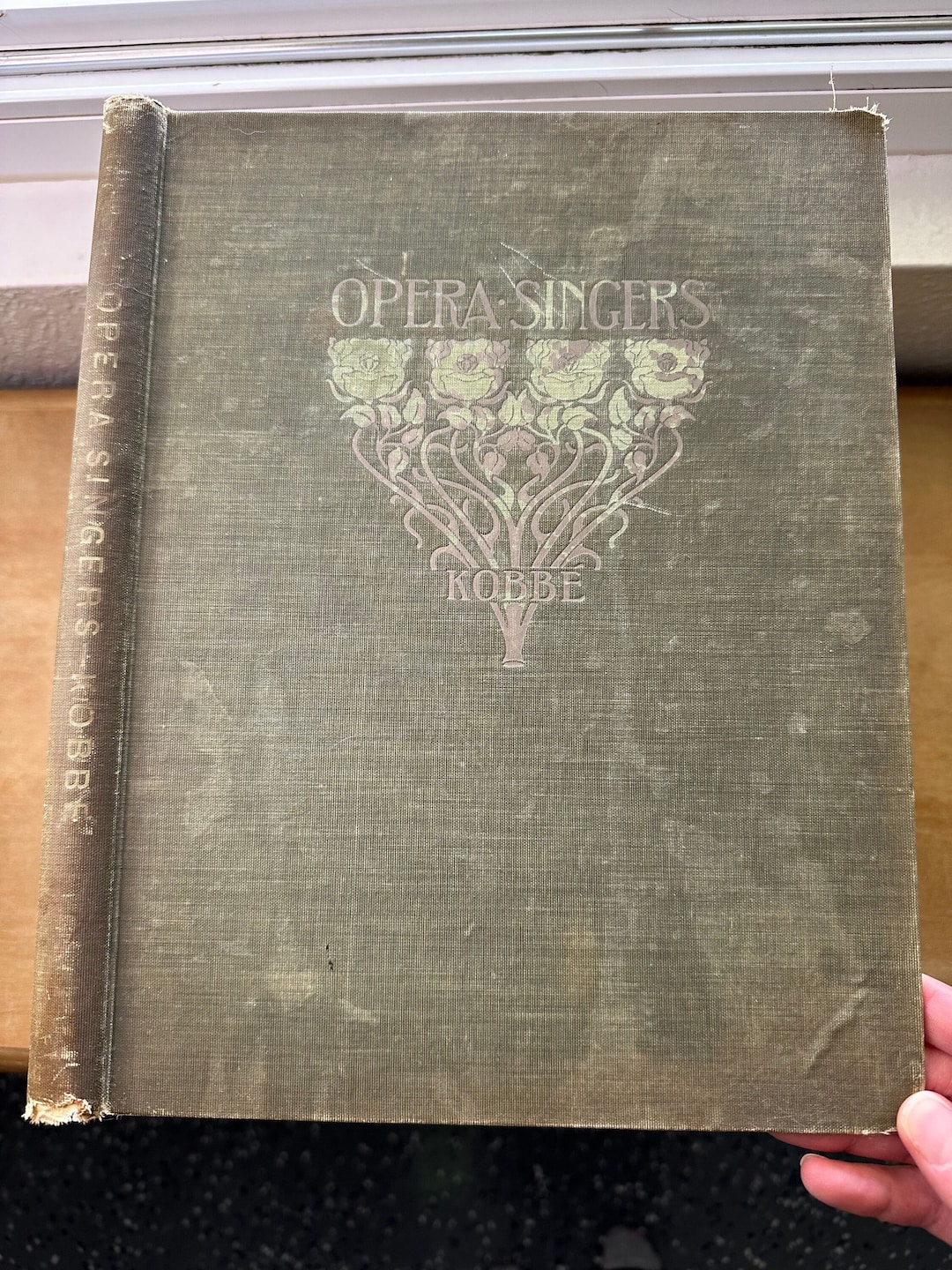 Opera Singers A Pictorial Souvenir Biographies and Photographs of ...