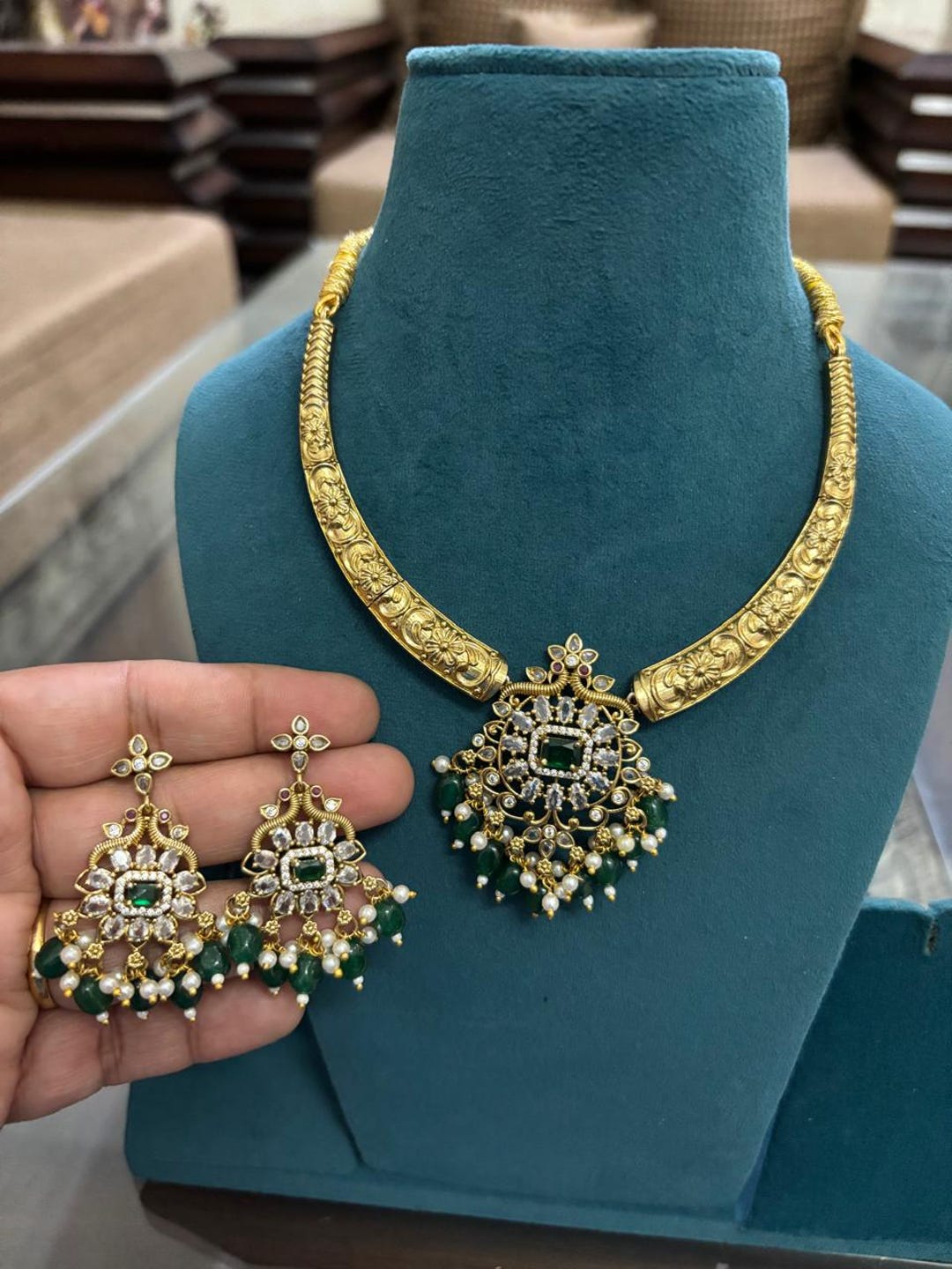 Beautiful Premium Quality Indian Hasli Jewelry Golden Hasli Jewellery ...