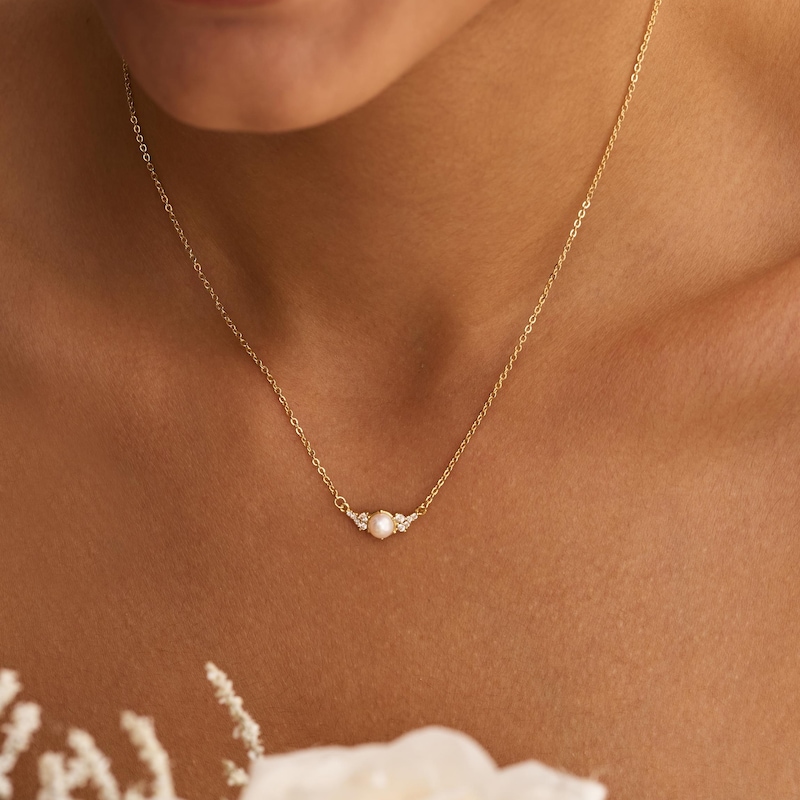 Pretty Short Necklace - Etsy UK