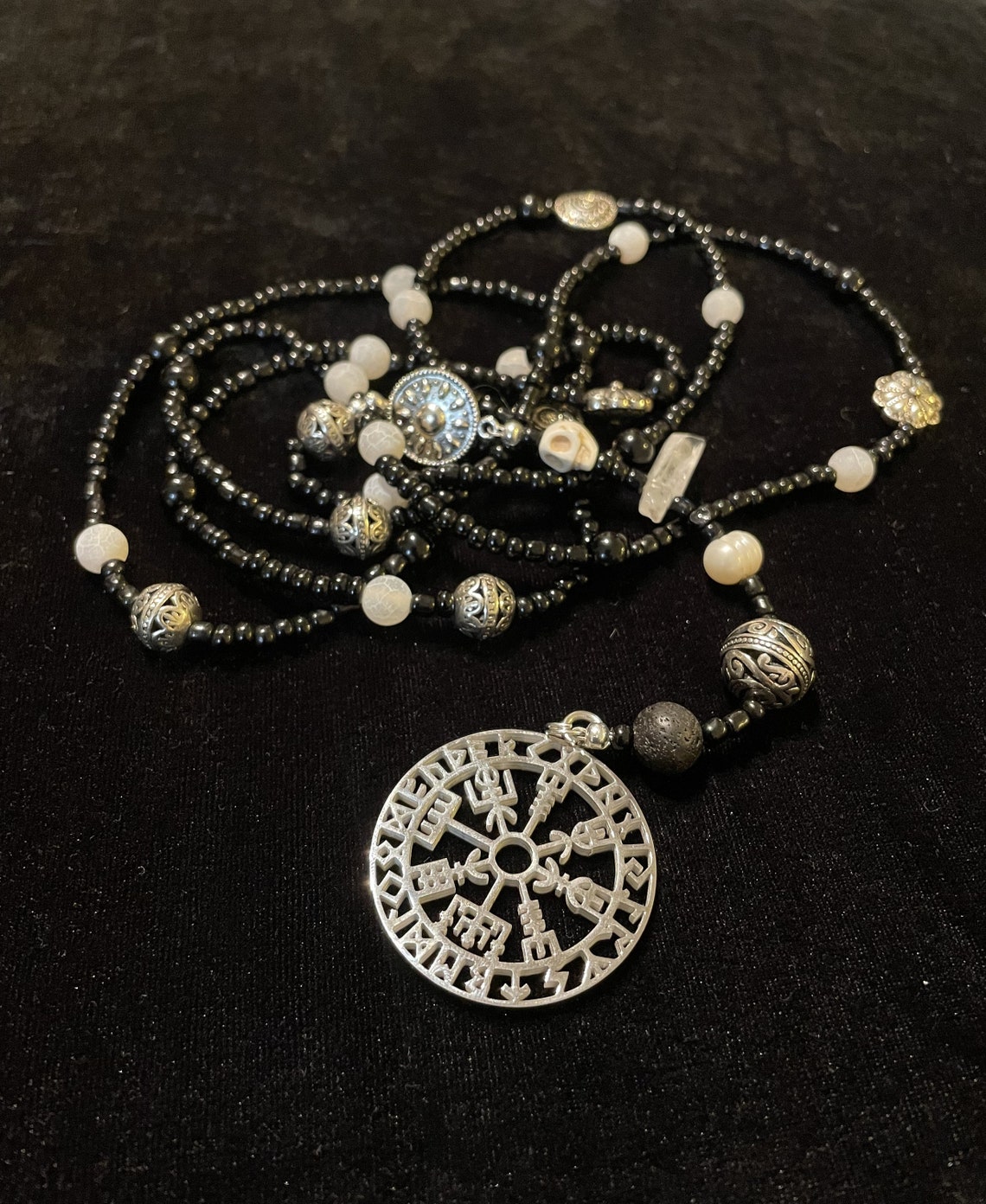 VIKING COMPASS Rosary Calendar -- Pagan Prayer Beads for Witches (earth ...