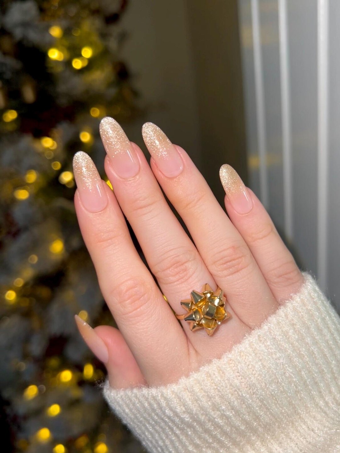 Champagne Toast | Press on Nails (customizable) - Etsy