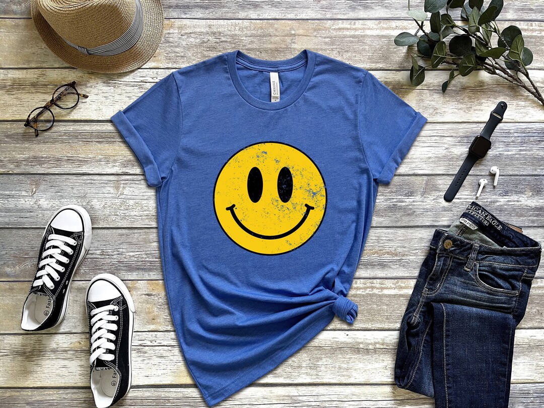 Funny Smiley Face T-shirt, Vintage Smiley Face Shirt, Retro Cutesmile ...