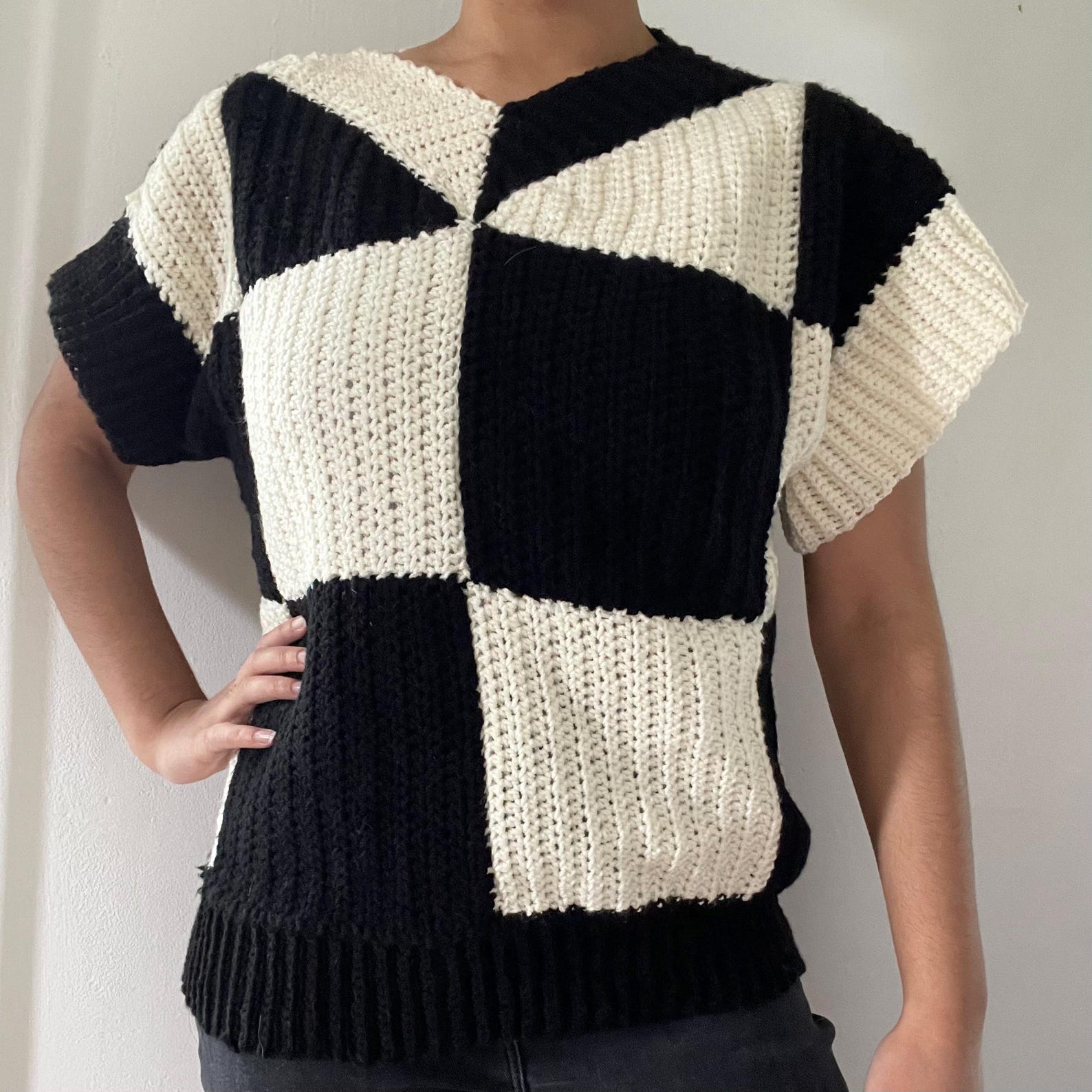 Wednesday Addams Inspired, Oversized Checkered Vest Crochet Pattern - Etsy