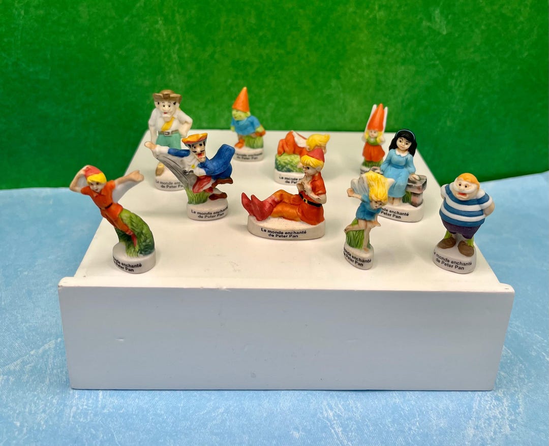 Tiny Disney's Peter Pan Characters Set: 10 Piece Licensed Vintage Hand ...