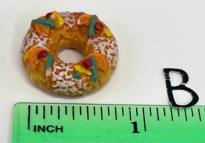 Tiny French Bakery Baked Goods Pastries: Porcelain Replicas Dollhouse ...