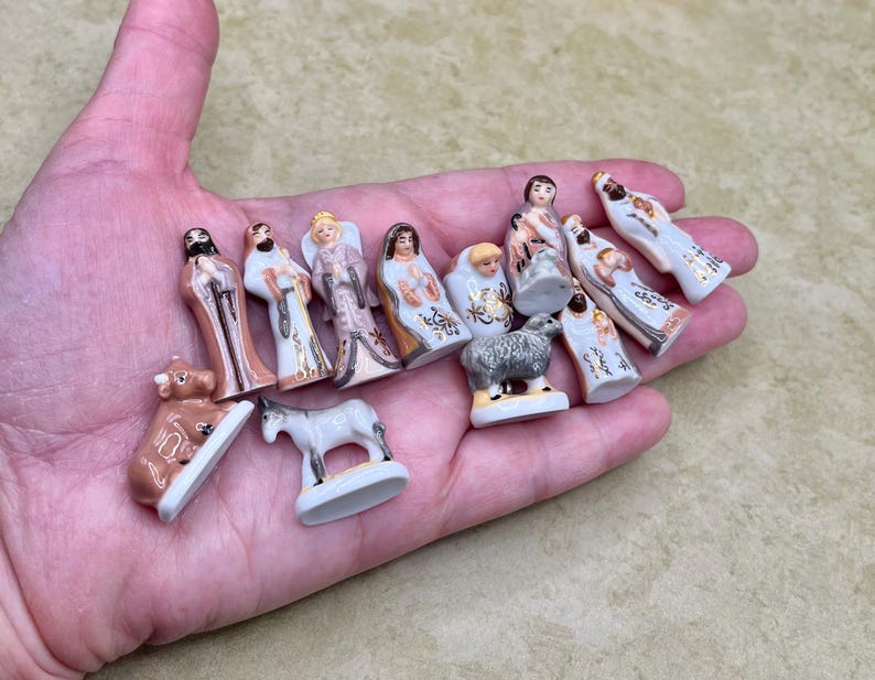 Tiny Filigree Desktop Christmas Nativity: 12 Piece Set With Golden ...