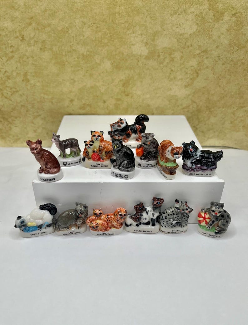 Tiny Cats: Many Types Various Breeds Cat Kittens Families Figurines ...