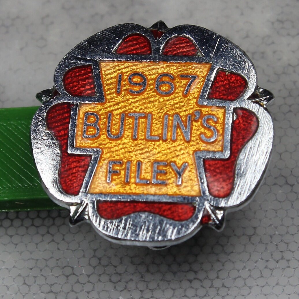 Butlins Filey 1967 Pin Badge. Enamel and Metal. W Reeves and - Etsy