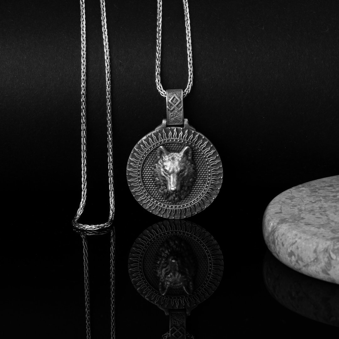 Wolf Necklace, Noble Wolf Jewelry, Silver Animal Pendant, Aesthetic ...