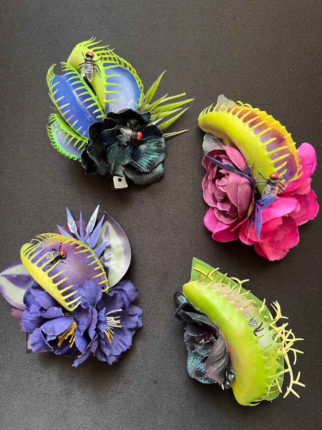 Venus Fly Trap With Fly. Faux Flower Hair Clips. Green Leaf Accents ...