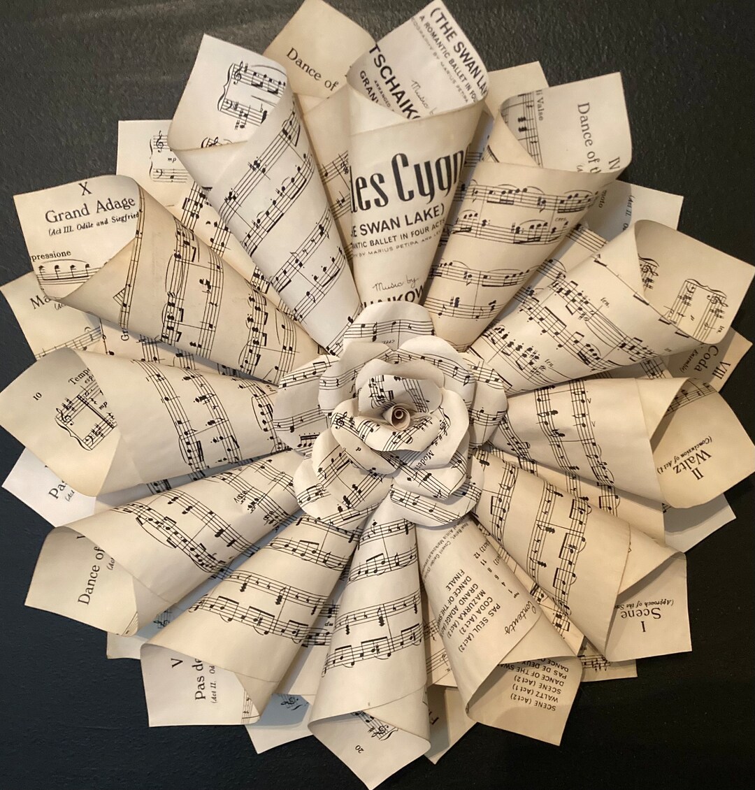 Large 18" Sheet Classical Music Paper Wreath Swan Lake for Music Lovers ...