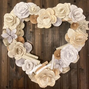 Heart Shaped Book Page Paper Rose Flower Wreath for Book Lovers - Etsy