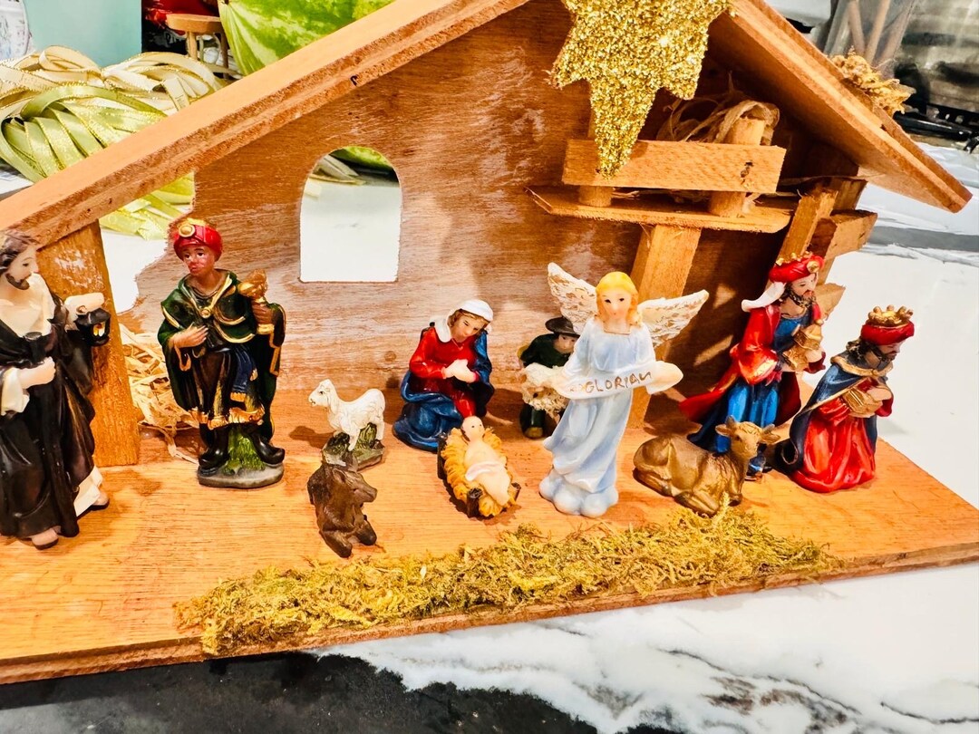 Christmas Nativity Set Holy Land Christmas Gifts Nativity Set, Wood ...