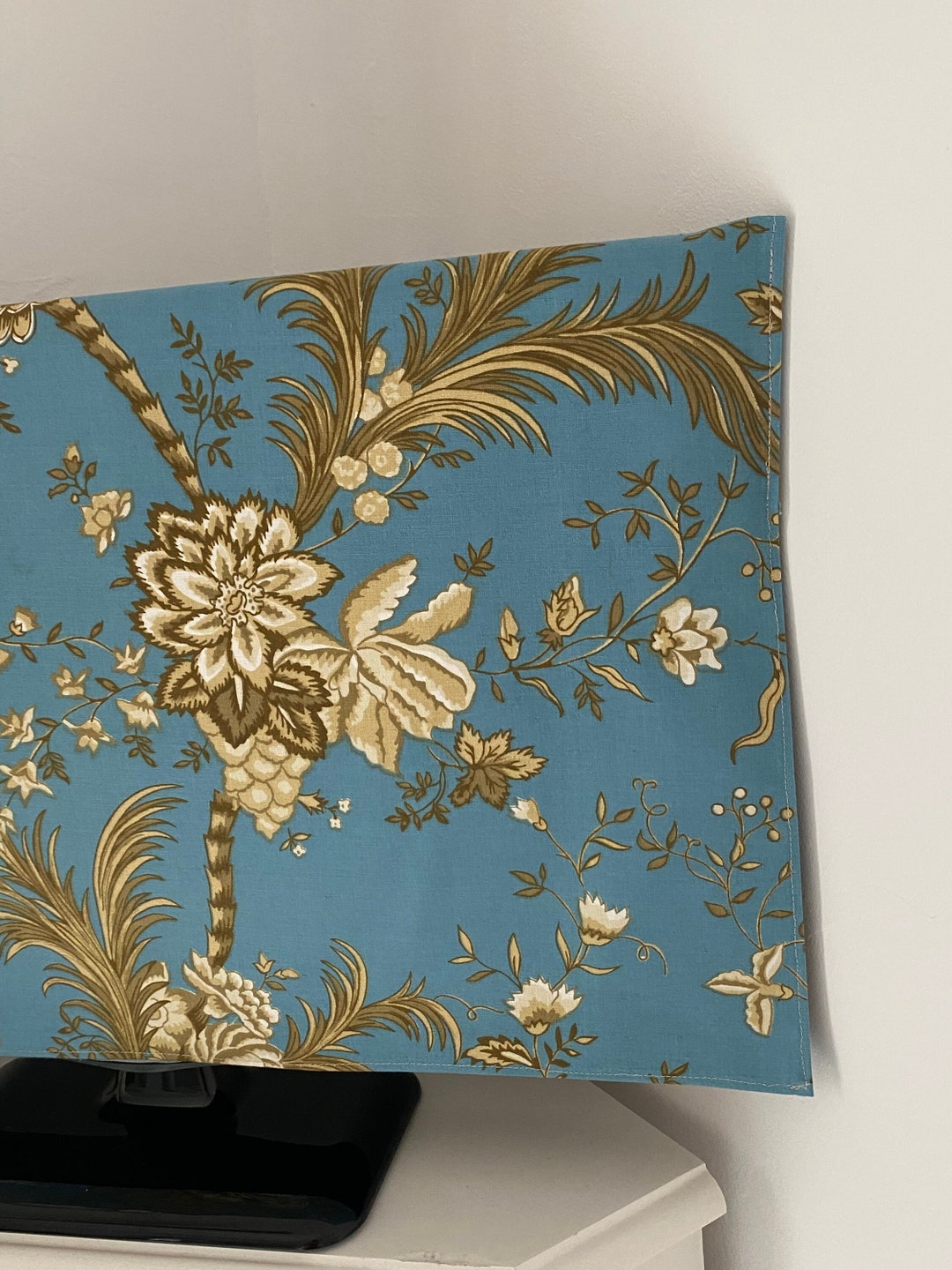 TV Cover shere-khan by Suzanne Fontan Paris 34x61 Cm, Fontan Fabric TV ...