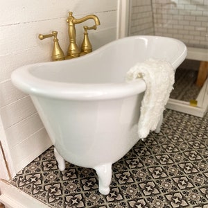 1:12 Scale Dollhouse Miniature Bath Tub, Modern Miniatures - Etsy