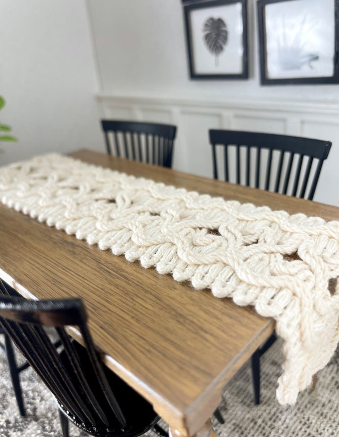 Dollhouse Modern Miniature Table Runner Blanket, 1:12 Scale, Dollhouse ...