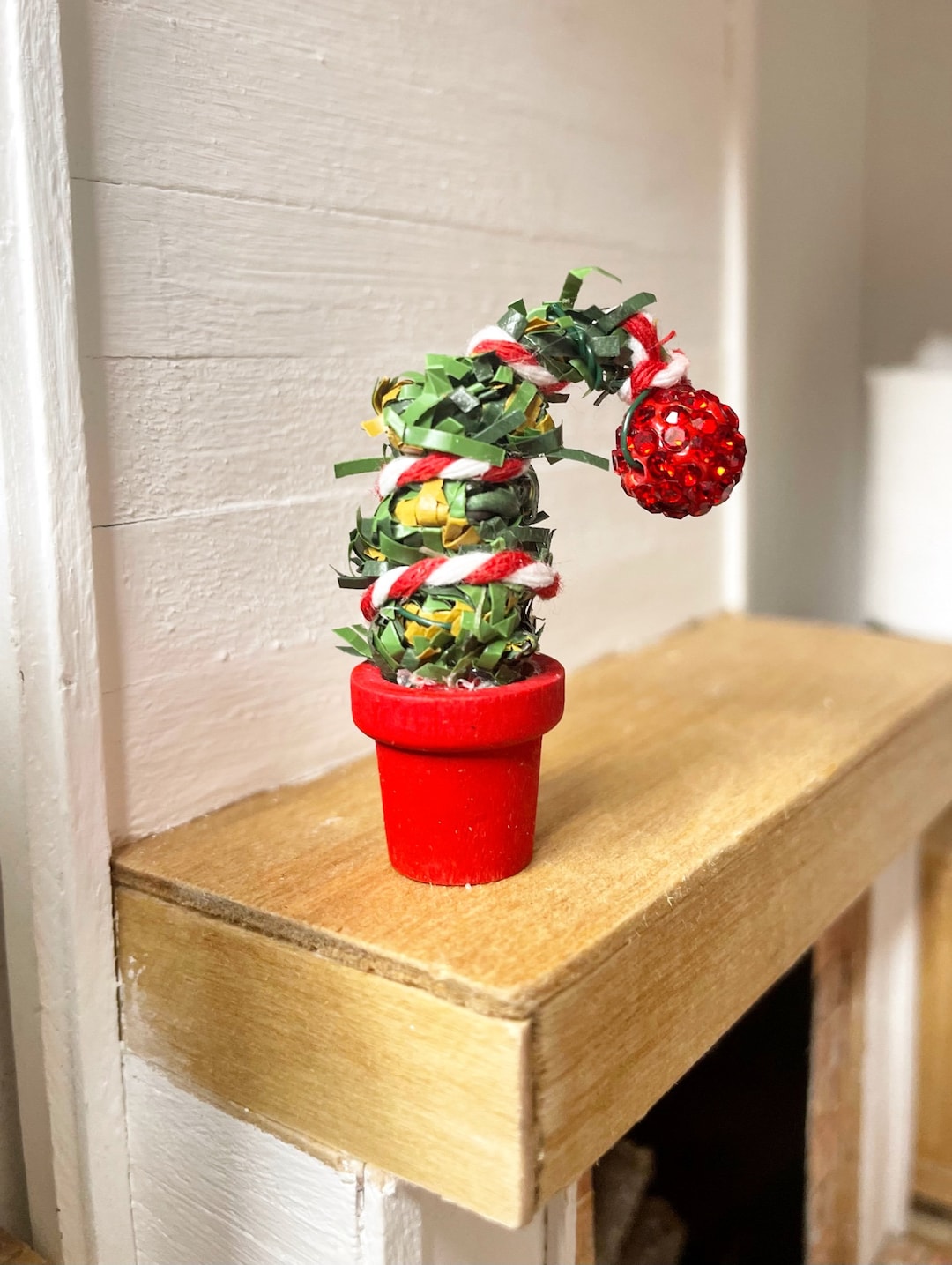 1:12 Scale Dollhouse Miniature Grinch Tree, Dollhouse Christmas ...