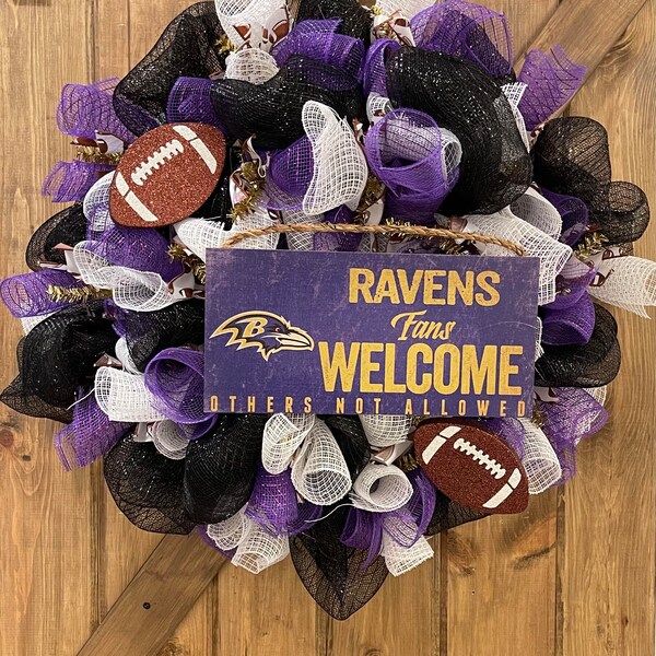 Ravens Wreath - Etsy