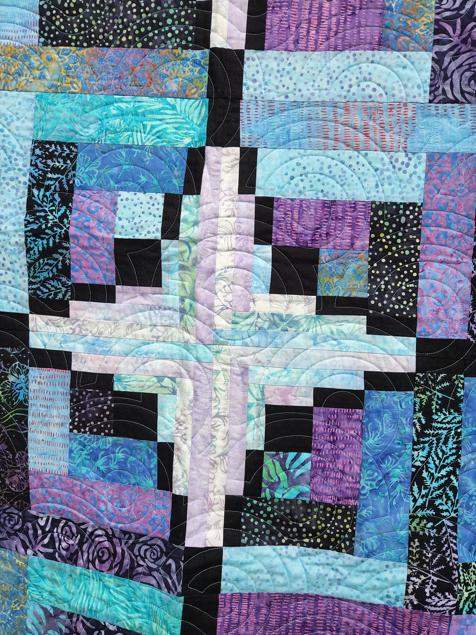 Curved Log Cabin Quilt Throw, Handmade - Etsy