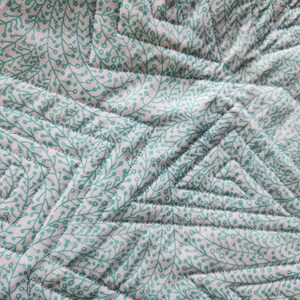 Violet Voyager Quilted Throw - Etsy