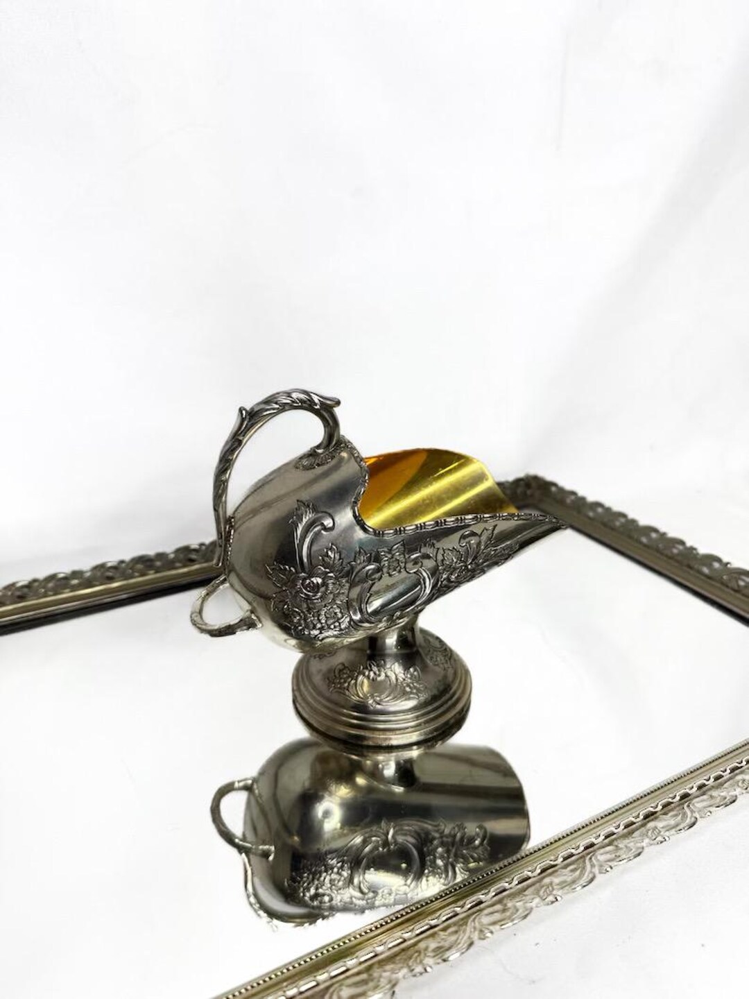 Vintage Silver Plate Ornate Floral Etching Pedestal Sugar Scoop Scuttle ...