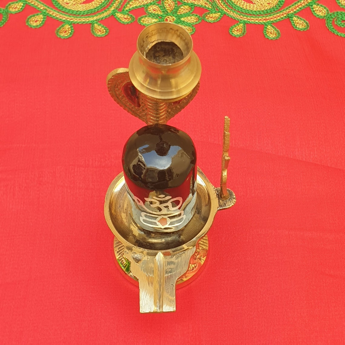 Lord Shiva Lingam Stand With Water Fountain for Home Temple Pooja ...