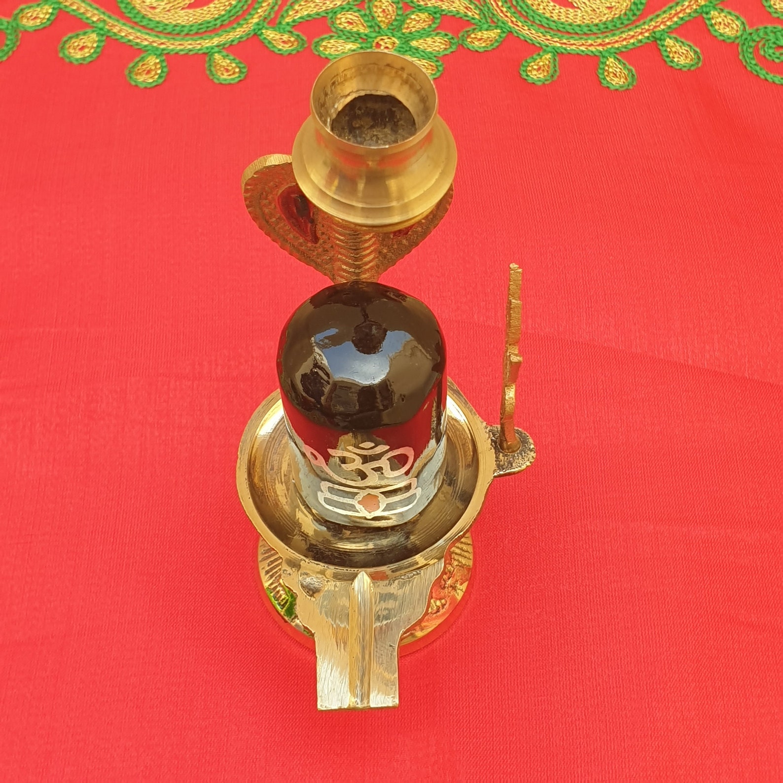 Lord Shiva Lingam Stand With Water Fountain for Home Temple Pooja ...