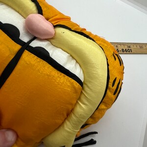 Vintage 1995 Garfield Window Cling Face Plush-read Description and See ...