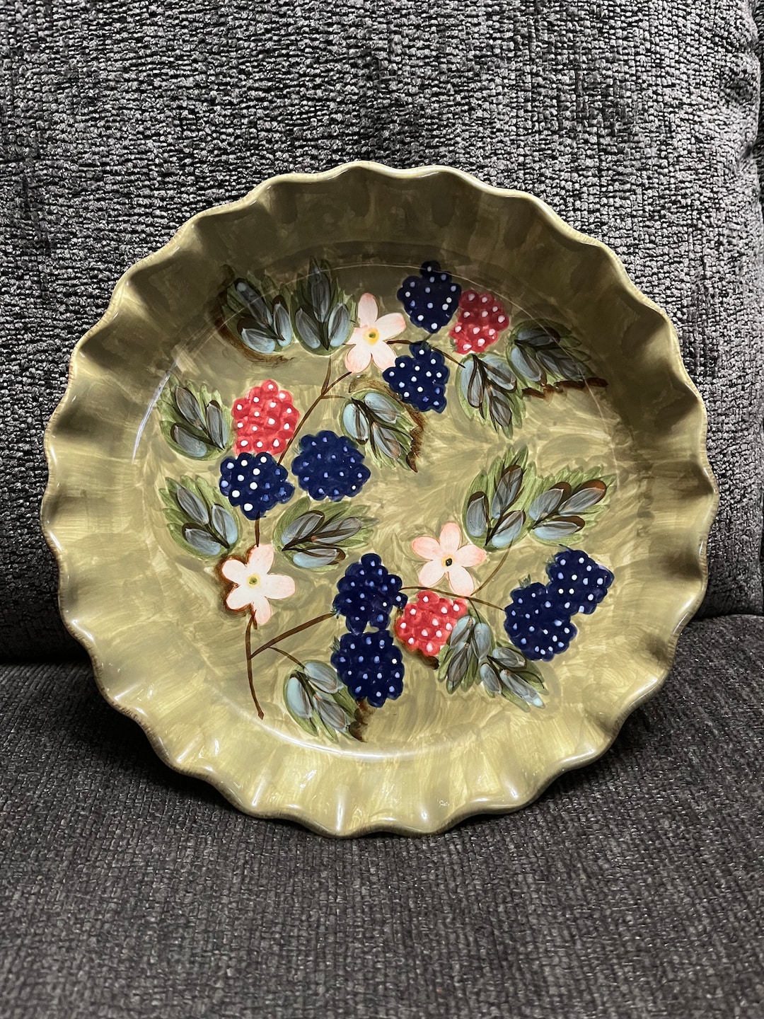 Vintage Mesa International Hand Painted Pie or Quiche Dish Fruit ...