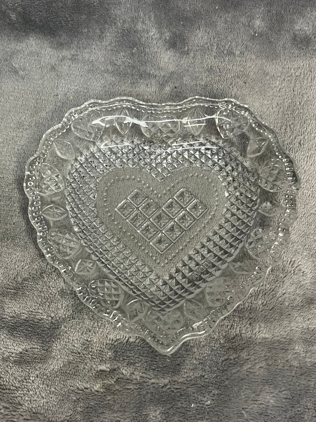 Vintage Avon Glass Heart Dish, Clear Pressed Glass Dish in Hearts and ...