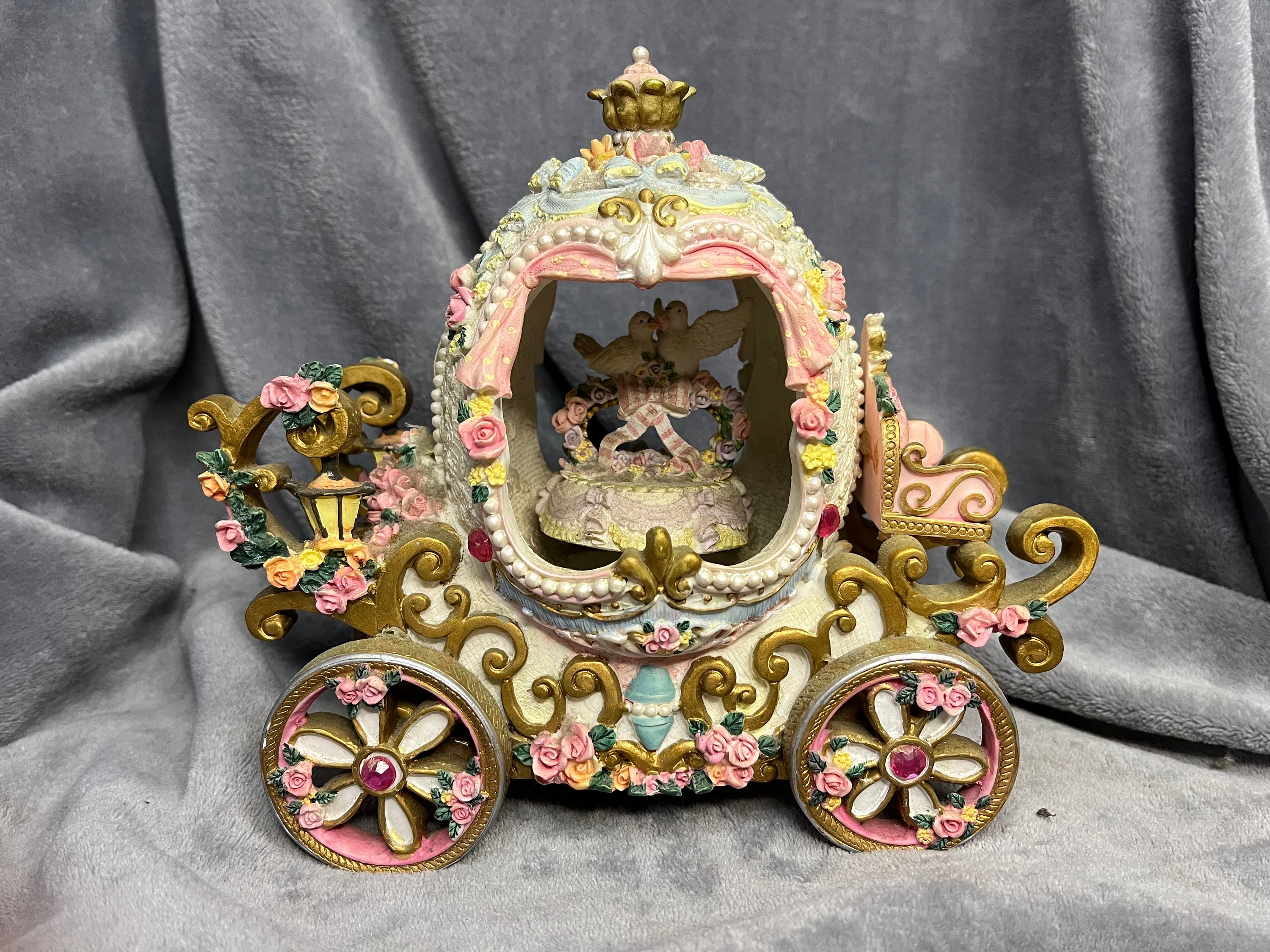 Vintage Carriage Music Box Chariot of Fire Tune - Etsy