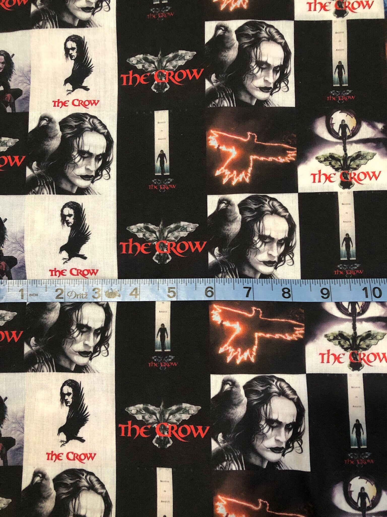 The Crow Fabric 100% Cotton Fabric Fat Quarter Tumbler Cut Brandon Lee ...