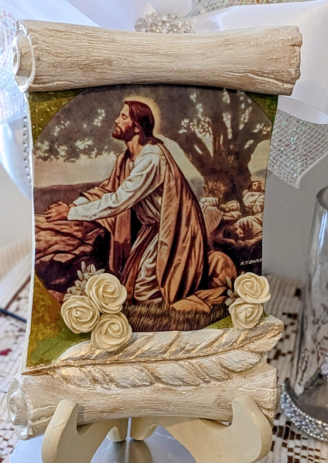 Scroll Jesus - Etsy