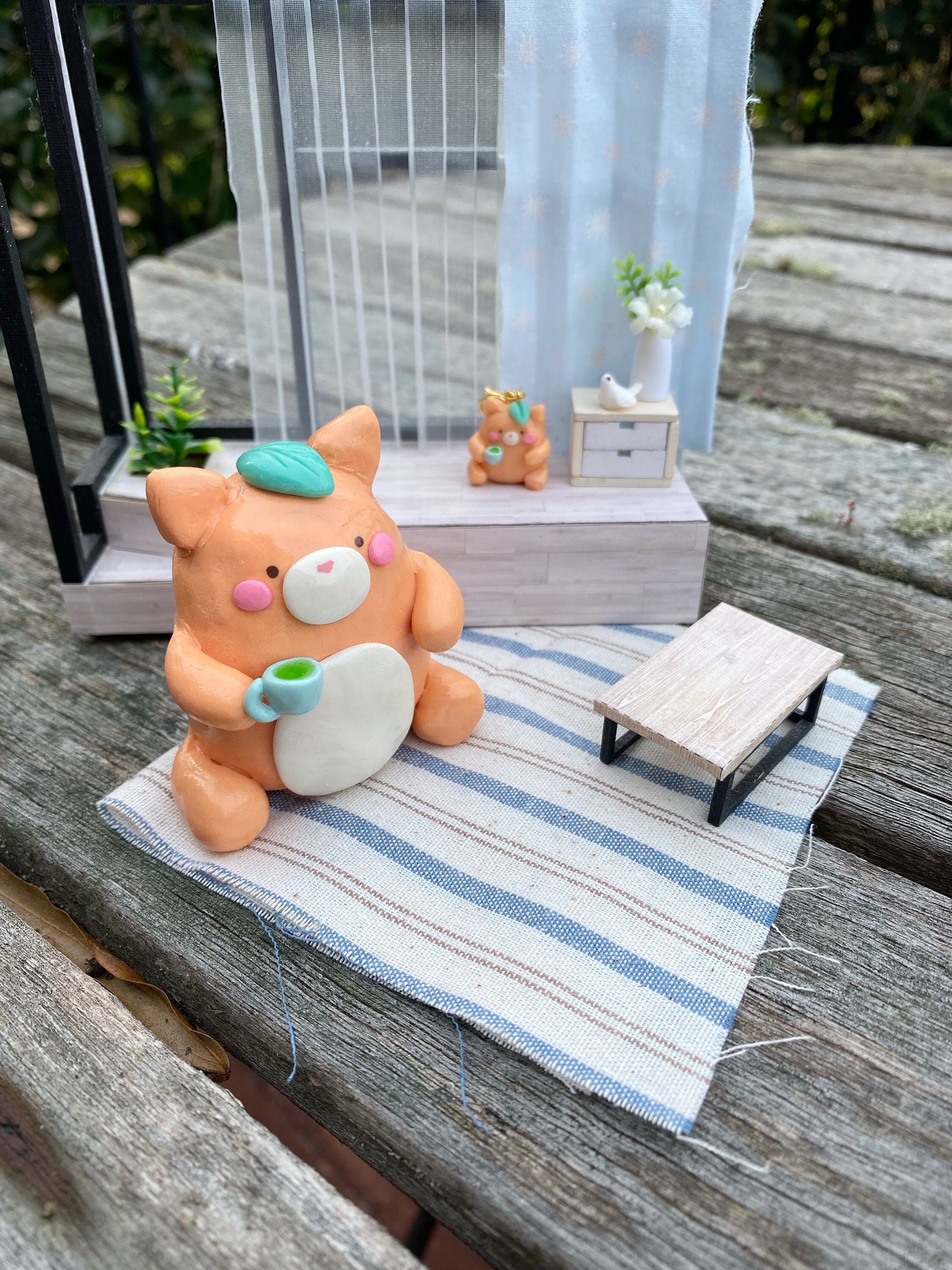 Tea Time Cat // Polymer Clay // Desk Buddy/charm - Etsy