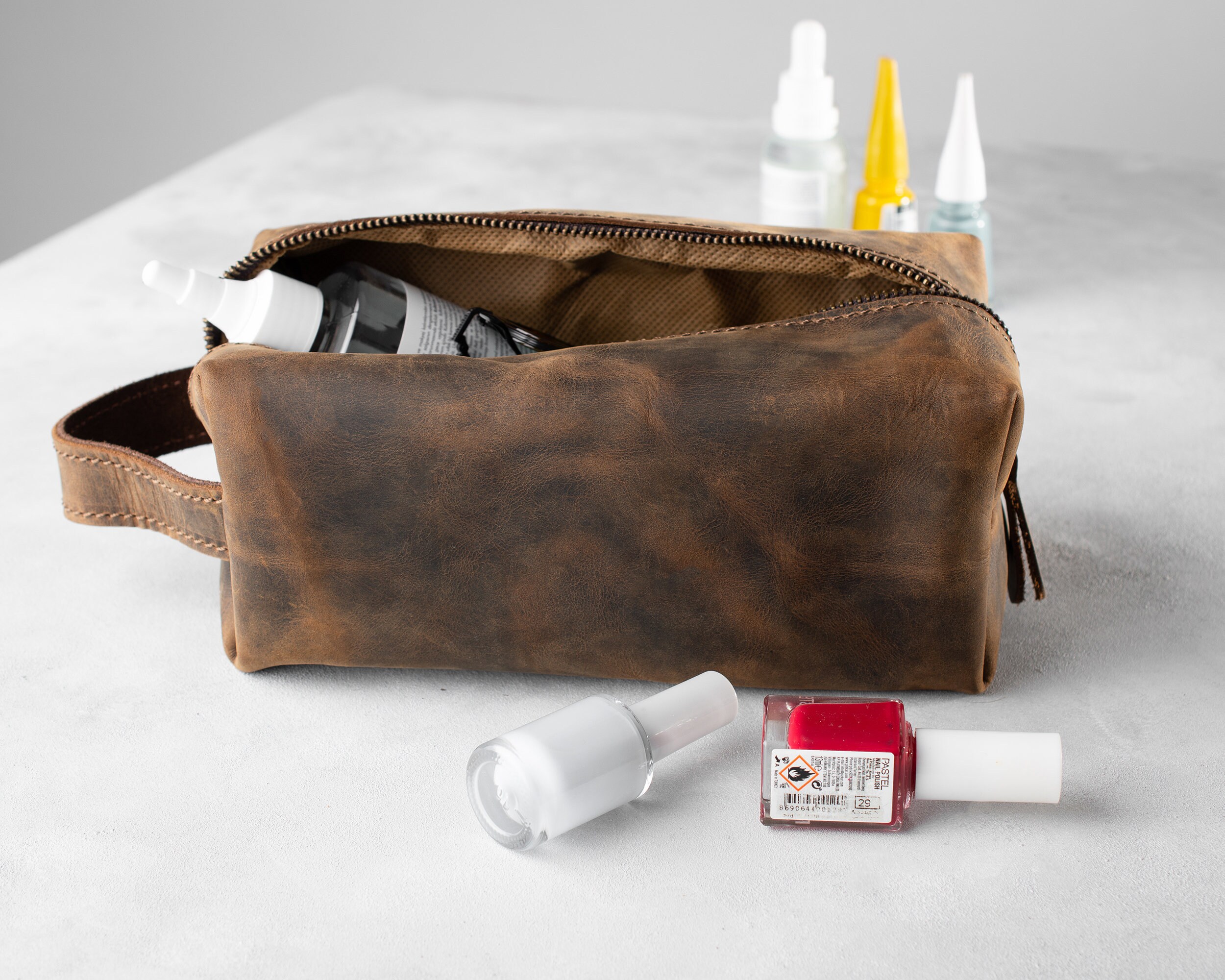 Personalized Leather Dopp Kit for Men, Leather Men's Travel Toiletry ...