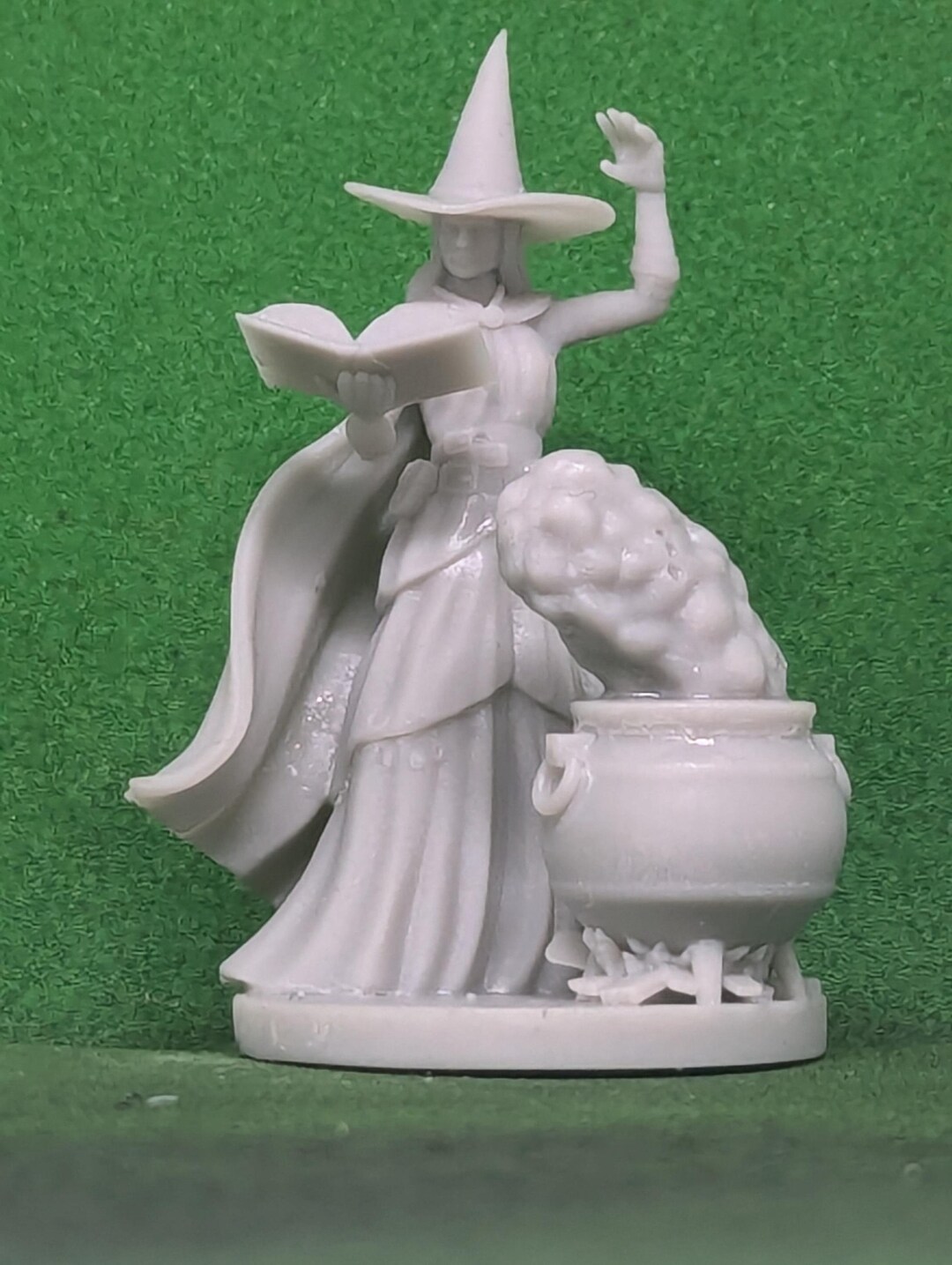 Wizard Miniature Human Tabletop Figure for Dungeons & Dragons, Dnd ...