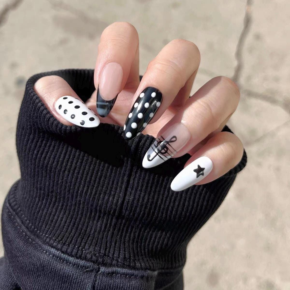 Polka Dots Musical Notes Press-on Nail – Hand-painted French Tips, Star ...