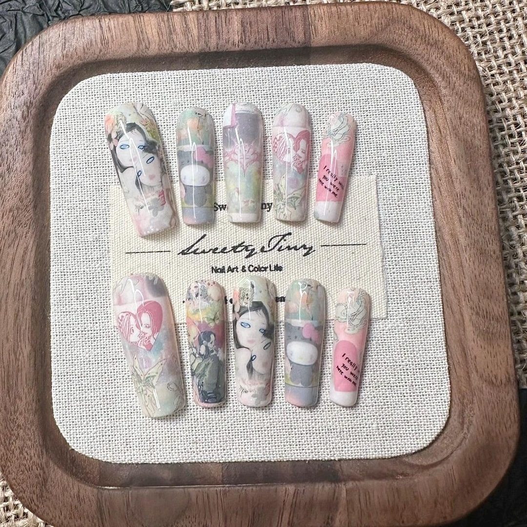 Y2k Dreamcore Nails – Y2k Inspired Press-on Set, Vintage Illustrations ...