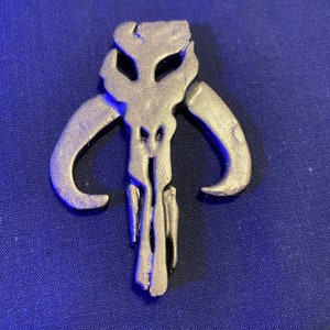 Mando / Mandalorian Mythosaur Symbol Emblem Resin Printed and Painted ...