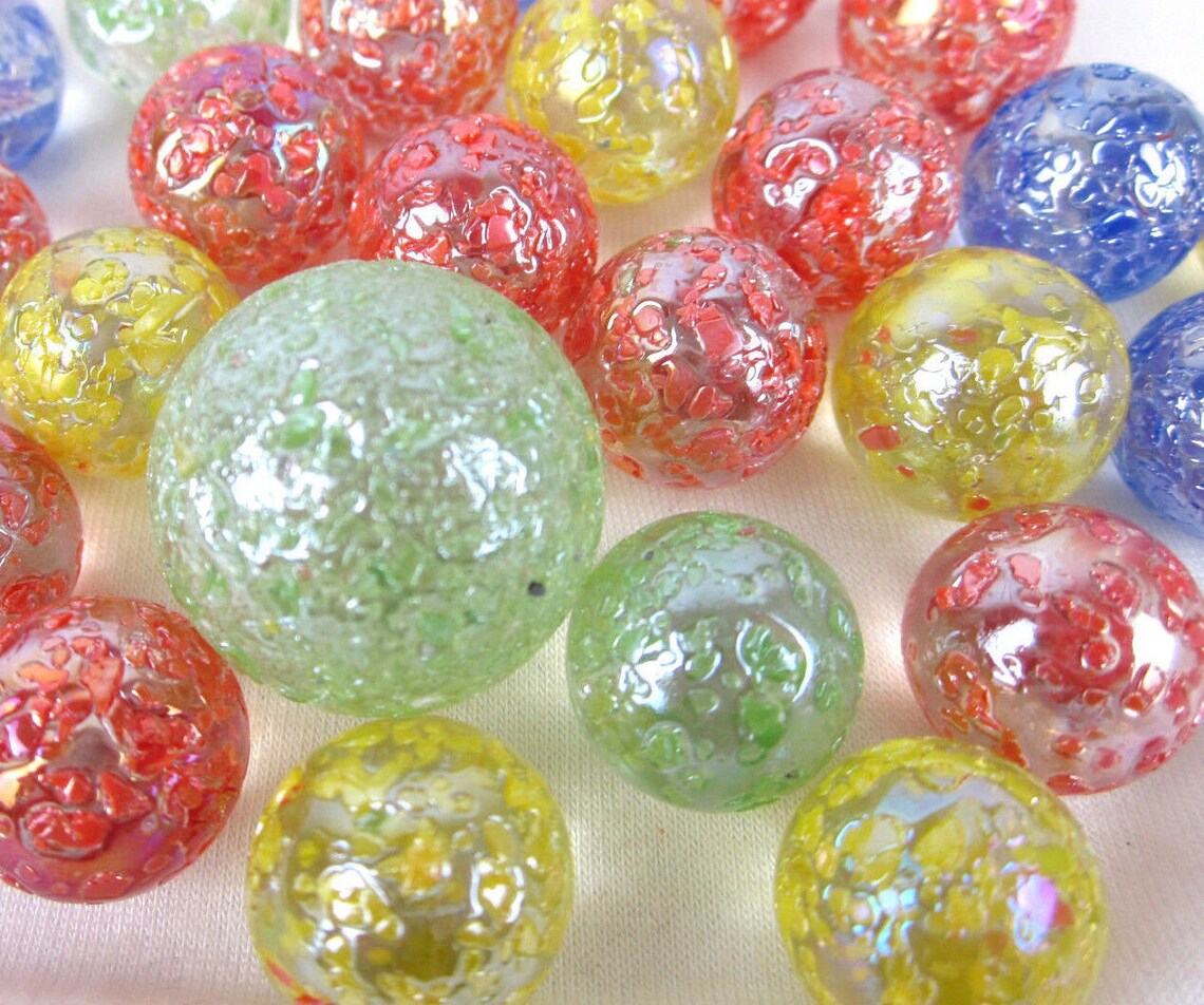 25 Glass Marbles STAR DUST Speckled Glitterbomb Red Green - Etsy