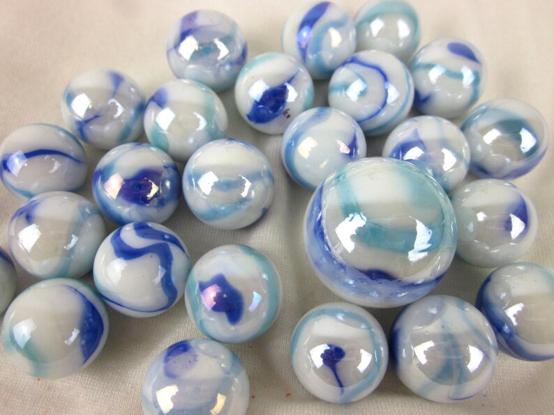 25 Glass Marbles TIGER SHARK Iridescent White Blue Purple Game Pack ...