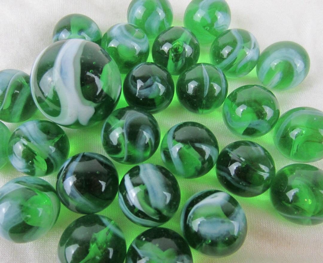 25 Marbles ENCHANTED FOREST Green Glass White Swirl Game Pack Vtg Style ...