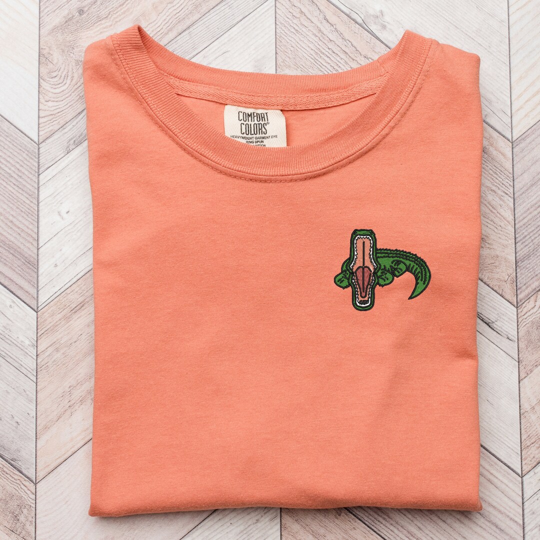 Embroidered Alligator Chomp T-shirt - Funny Reptile Tee - Etsy