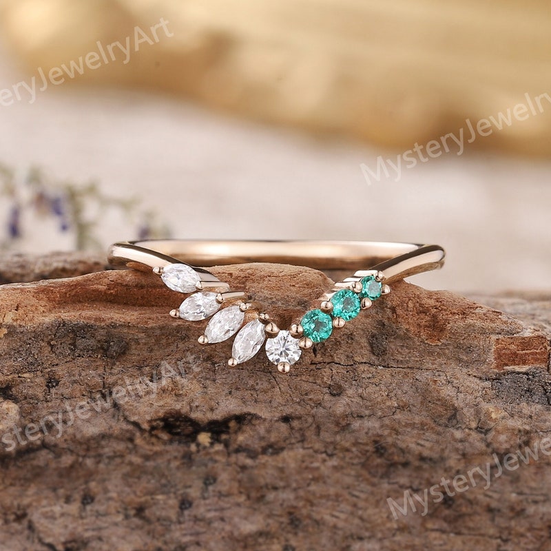 Rose Gold Emerald Ring - Etsy