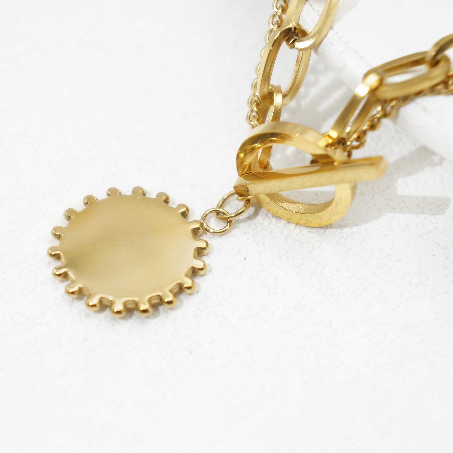 Gold Filled Queen Elizabeth Pendant Necklace Women Queen Elizabeth II ...