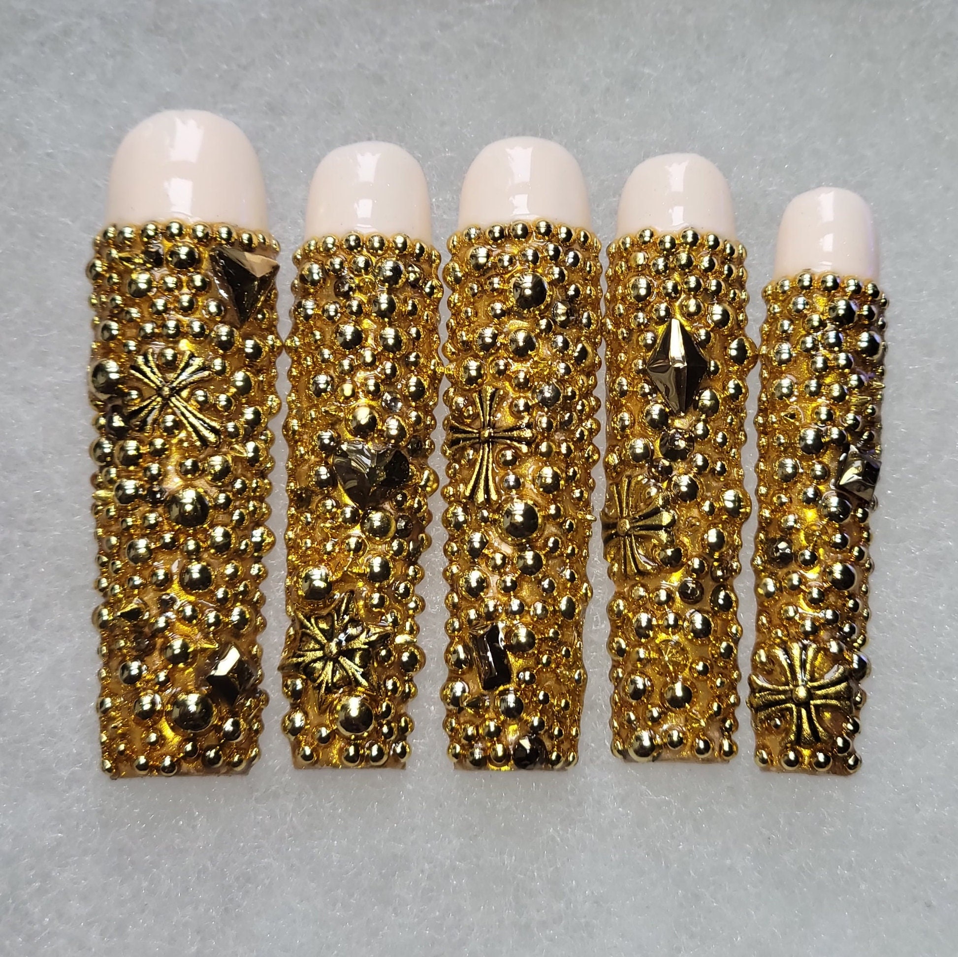 Bedazzled Gold Press on Set With Gold Chrome Base & Gold Charms - Etsy