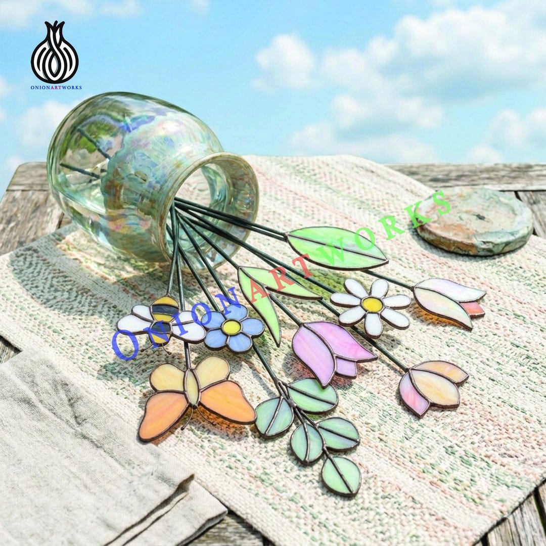 Plant Stakes Stained Glass Pattern Set | Daisy Tulip Leaf Butterfly Bee ...
