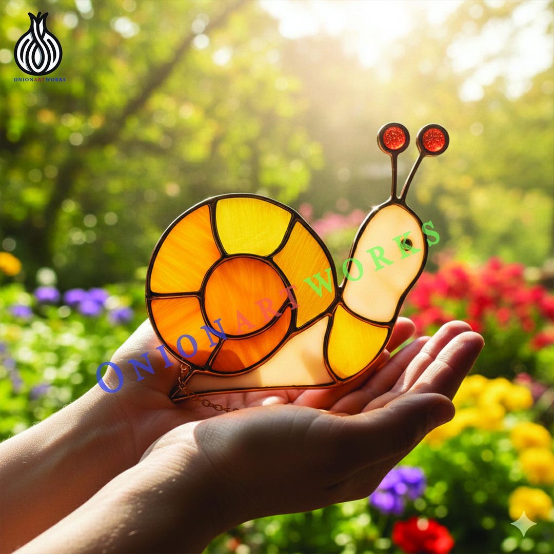 Snail Stained Glass Pattern | Cute Snail Suncatcher Template | Garden ...