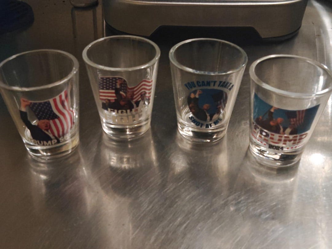Set of 4 Trump 2024 Commemorative Shot Glasses never Surrender Design 1 ...