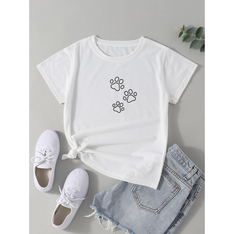 Paw Embroidery Design, Dog Cat Paw Print Silhouette (digital Download ...